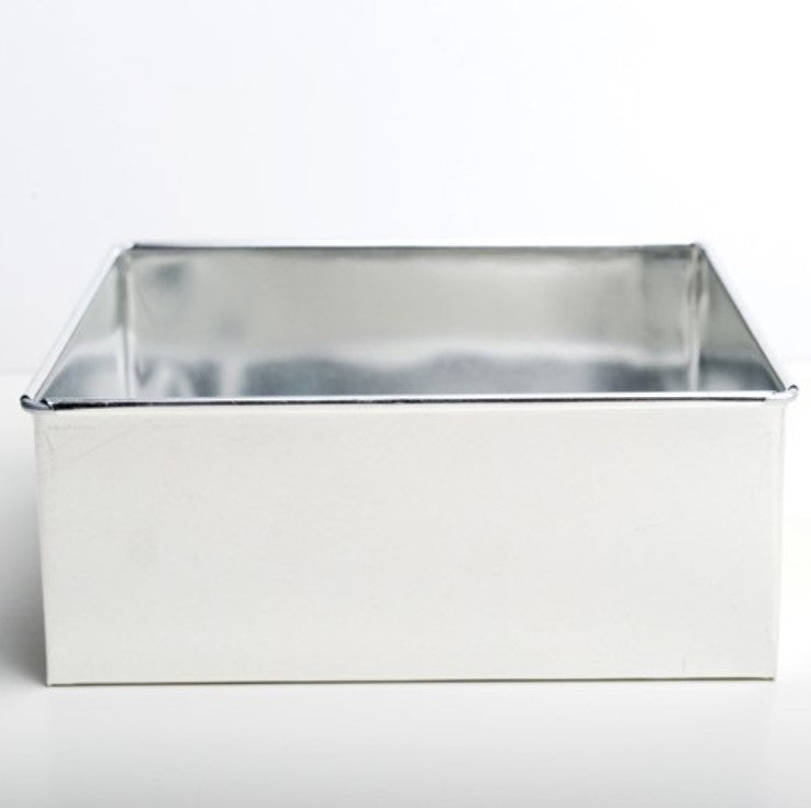 Square Cake Tins – Bake and Decorate Co