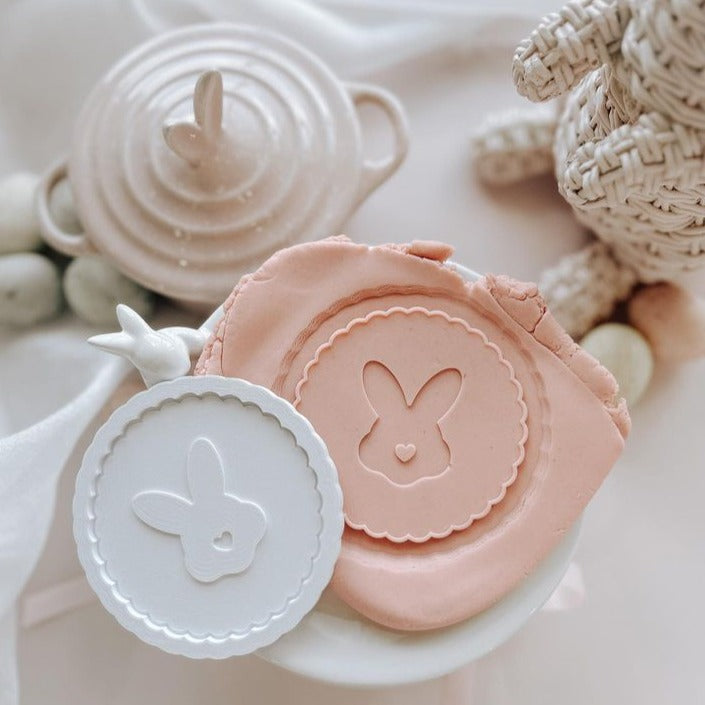 Round Easter Bunny Biscuit Cookie Cutter and Debosser Set – Bake and ...