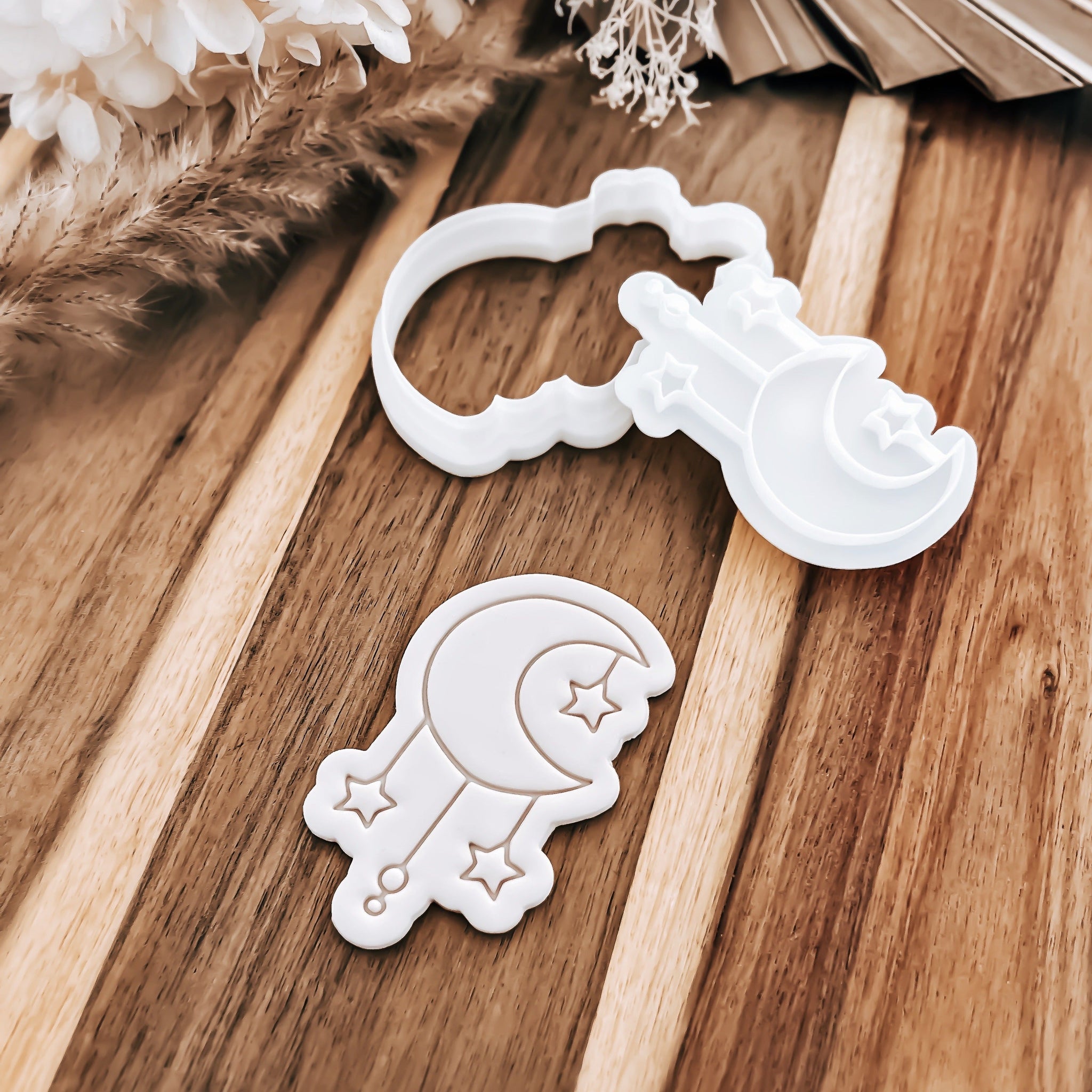 Moon & Star Mobile Cookie Cutter and Embosser Stamp – Bake and Decorate Co